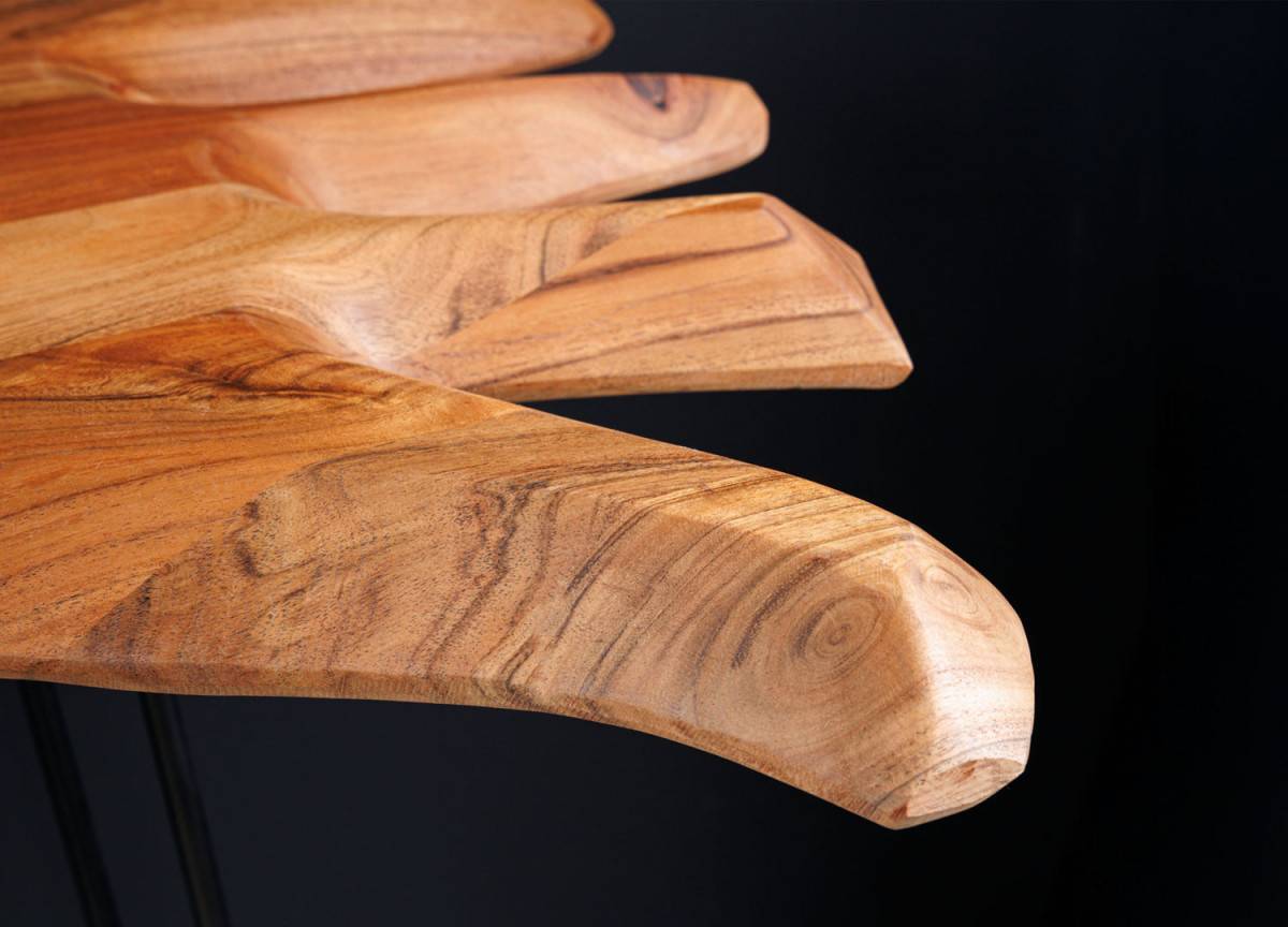 Console Originale Difforme en Bois Massif